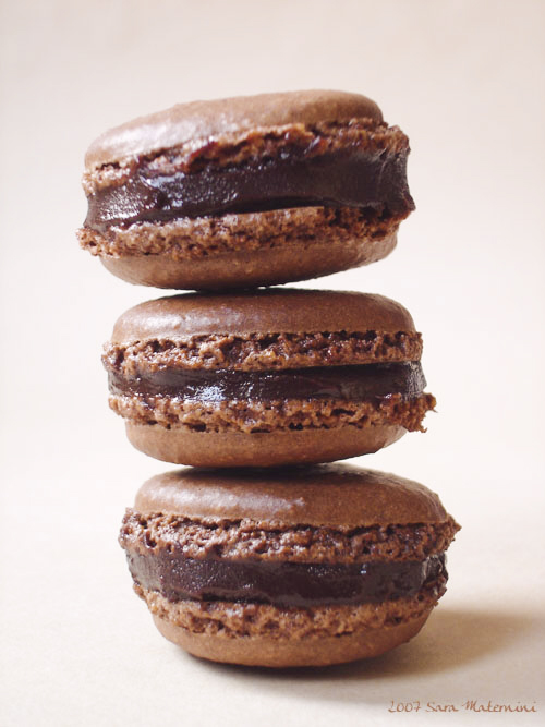 Macarons au chocolat – The Kitchen Pantry